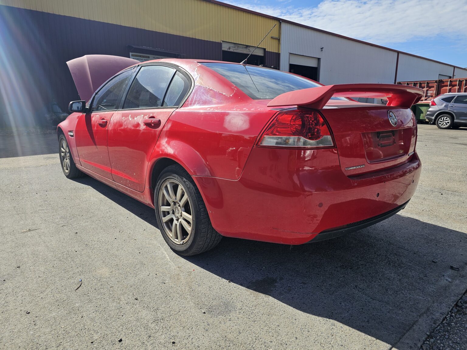 Wrecking 2008 VE Omega Commodore Sedan