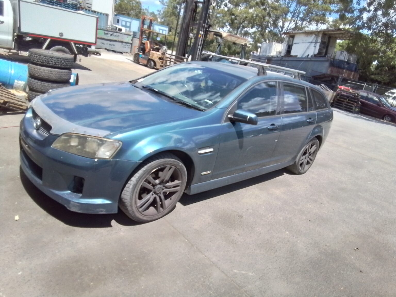 Holden Commodore SV6